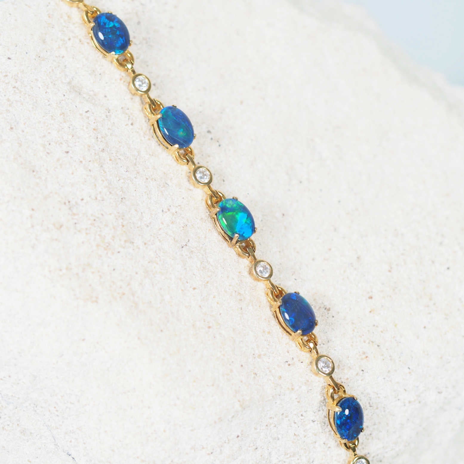 'Starlight Blue' Opal Bracelet G/P Silver - Black Star Opal